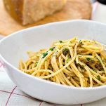 Ricetta Bigoli in salsa - Le Ricette di Buonissimo