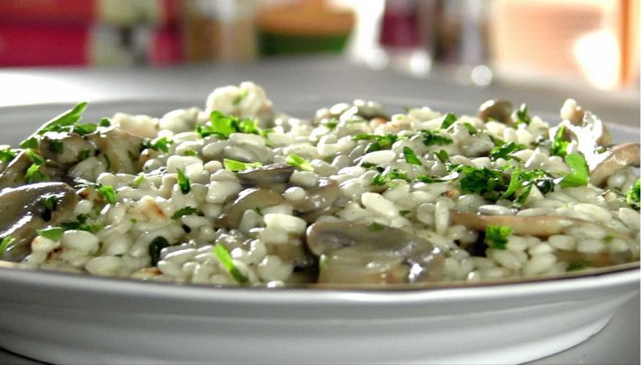 Risotto ai funghi champignon | Buonissimo Ricette