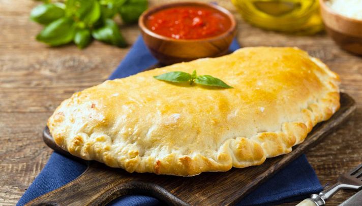10 idee sfiziose per farcire il calzone ripieno - Le ricette di ...