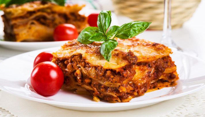 Lasagne alla bolognese: ricetta originale | Buonissimo