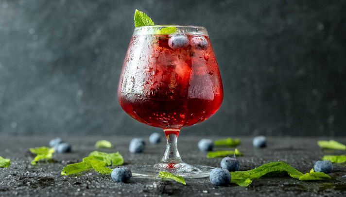 Berry Basil Smash