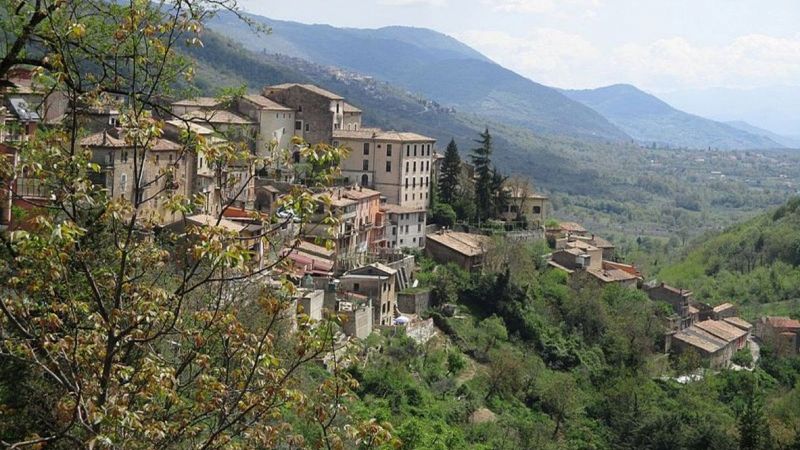 Guarcino, il "borgo ideale" nel Lazio
