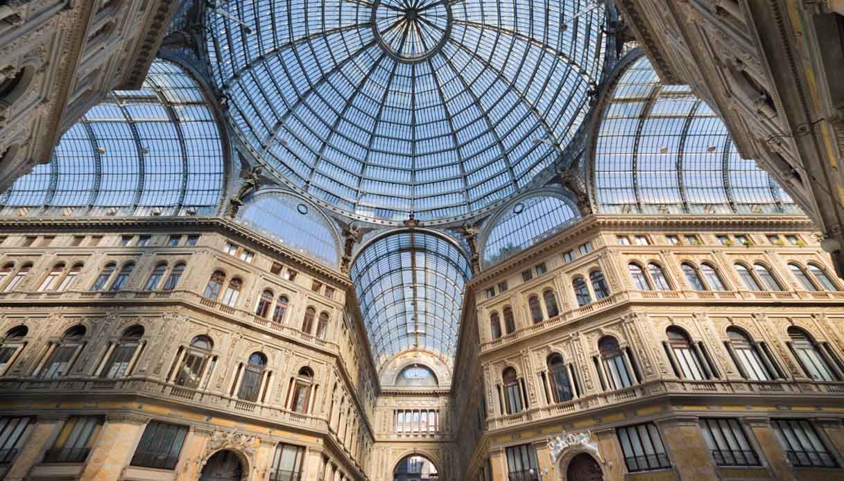 Napoli, il centro storico: cosa vedere, monumenti, luoghi simbolo