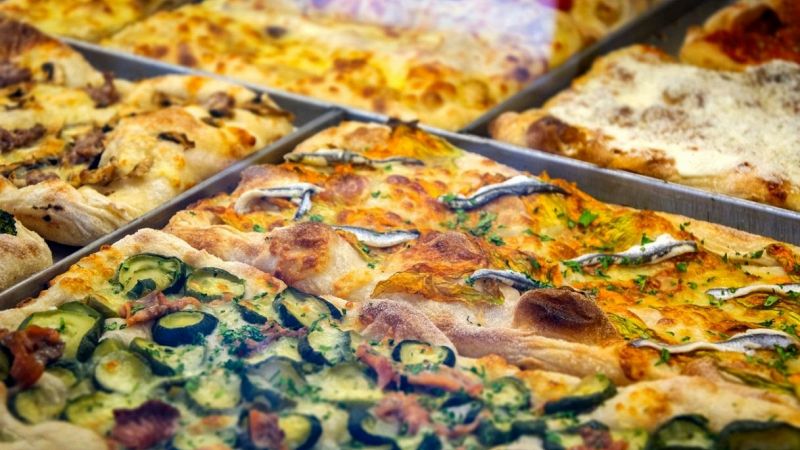 Migliori pizzerie a taglio d'Italia: la guida Gambero Rosso 2022
