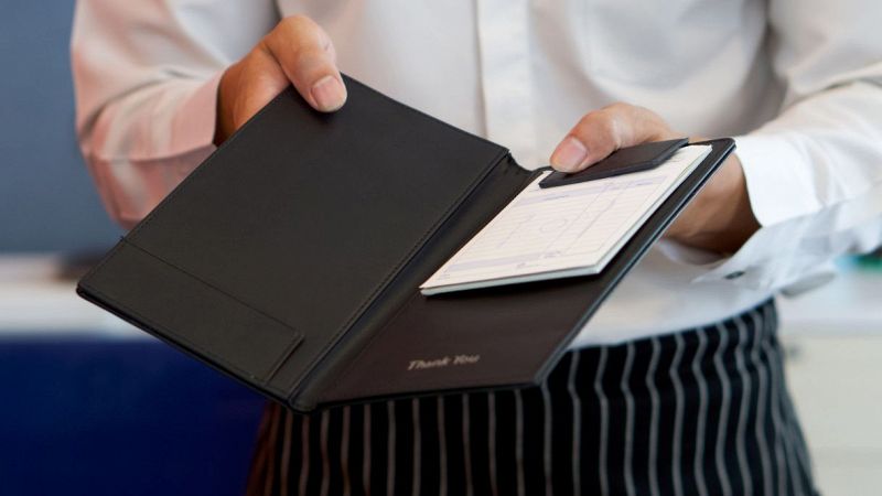 Nuovo caso scontrino in Italia: a Gallipoli scatta la rissa