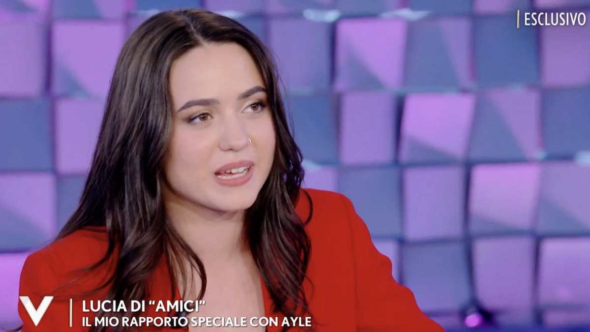 A Verissimo, Lucia Ferrari e Ayle insieme: è amore o amicizia?