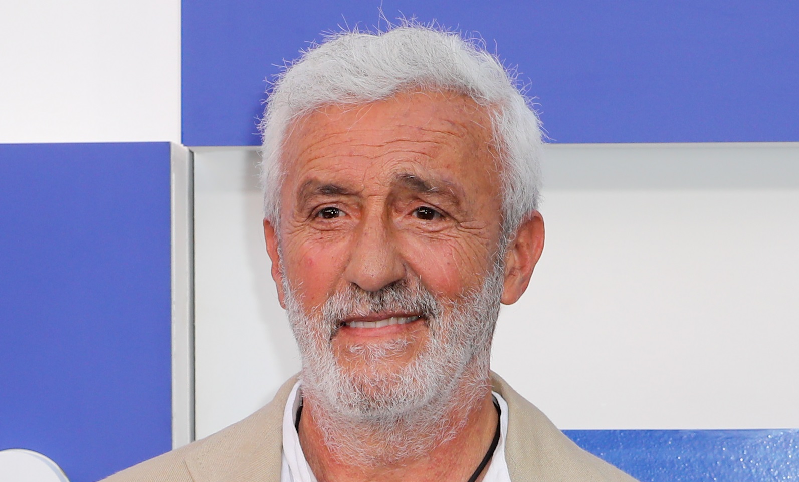 Un Posto al Sole, anticipazioni: la furia di Raffaele contro Ferri