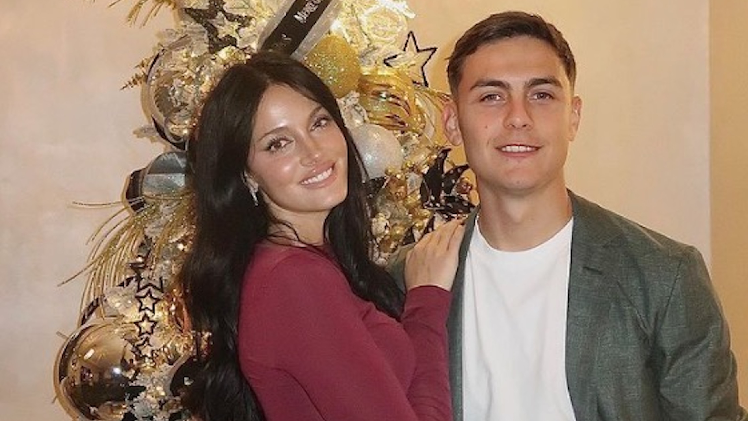 Dybala si sposa, cellulari vietati e regole sul vino: VIP invitati