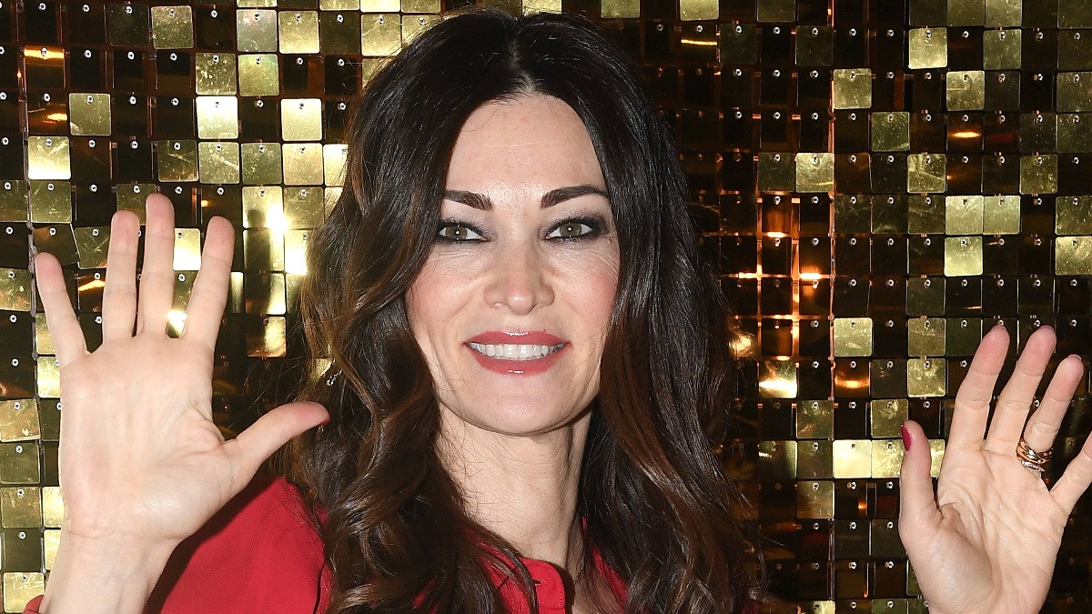 Manuela Arcuri: “Con Garko una storia vera. Posare nuda mi lanciò"