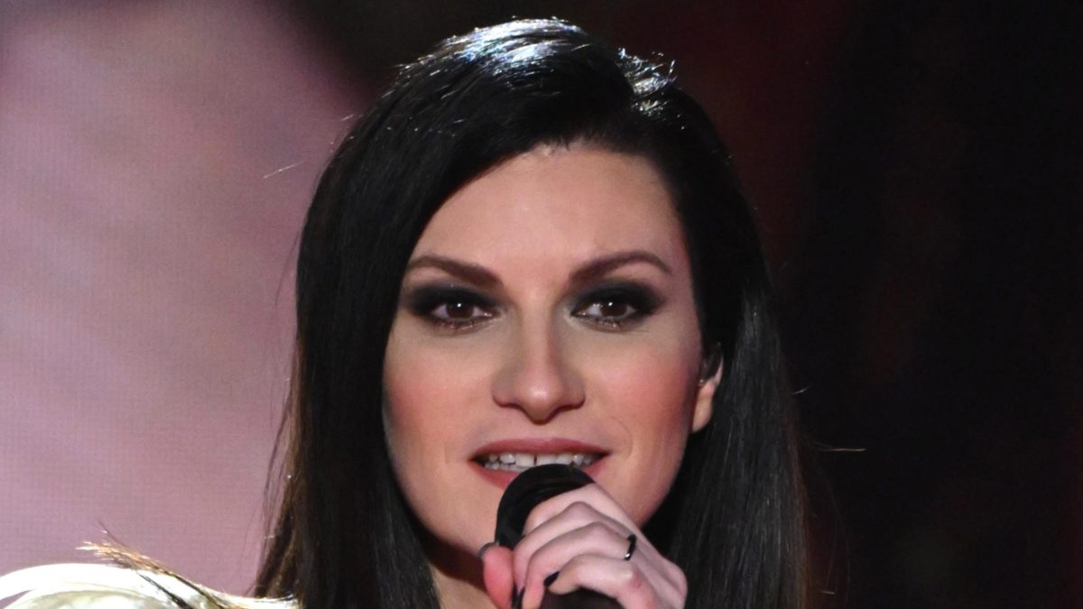 Laura Pausini, tutti i suoi amori oltre Paolo Carta