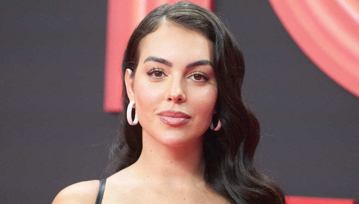 Georgina Rodriguez: età, Cristiano Ronaldo, figli, lavoro, origini
