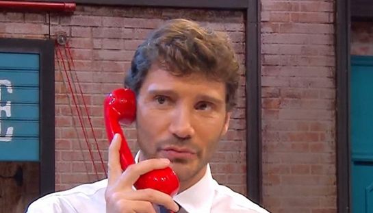 Affari Tuoi, Rosanna crolla: il finale disastroso e l’accusa al Dottore