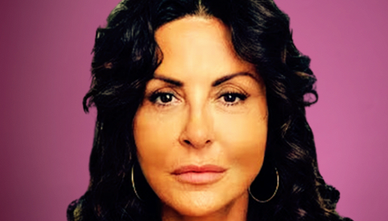 A testa alta, Sabrina Ferilli conquista il web ma accende la polemica ...