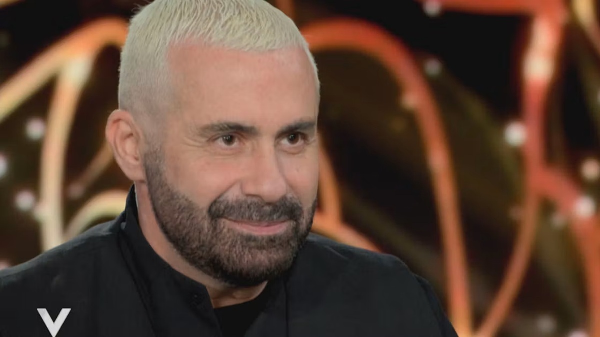 Sanremo 2026, Luca Tommassini insieme a Laura Pausini: cosa farà il ...