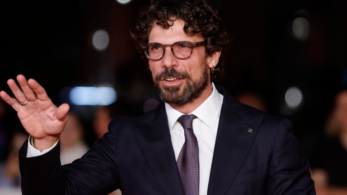 Francesco Montanari su Raiplay nel suo cambiamento più radicale: da ...