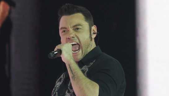 Tiziano Ferro, il nuovo album ‘Sono un grande (Deluxe)’ e le ...