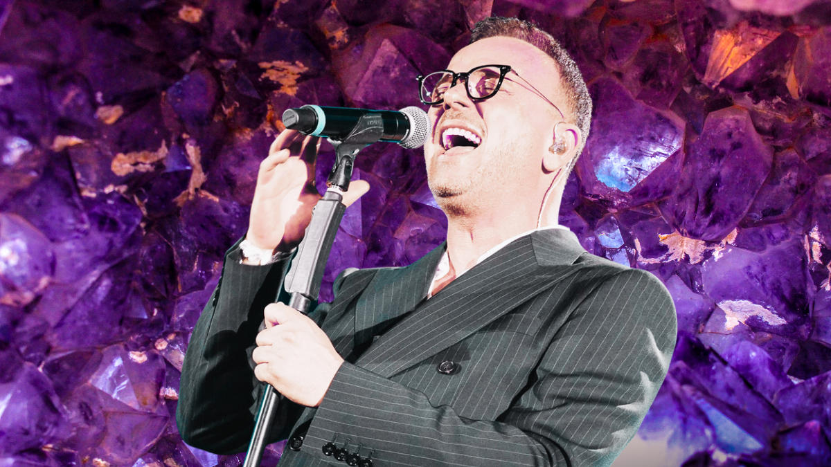 Una notte a Napoli, Gigi D’Alessio conquista Canale 5: il concerto ...