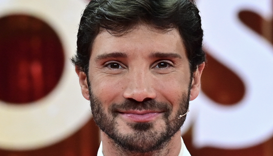 Affari Tuoi, Stefano De Martino ‘stoppato’ (ancora) dai Mondiali. Cosa ...