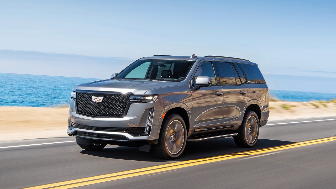 Scopri CADILLAC Escalade 6.2L V8 AT AWD Sport | Virgilio Motori