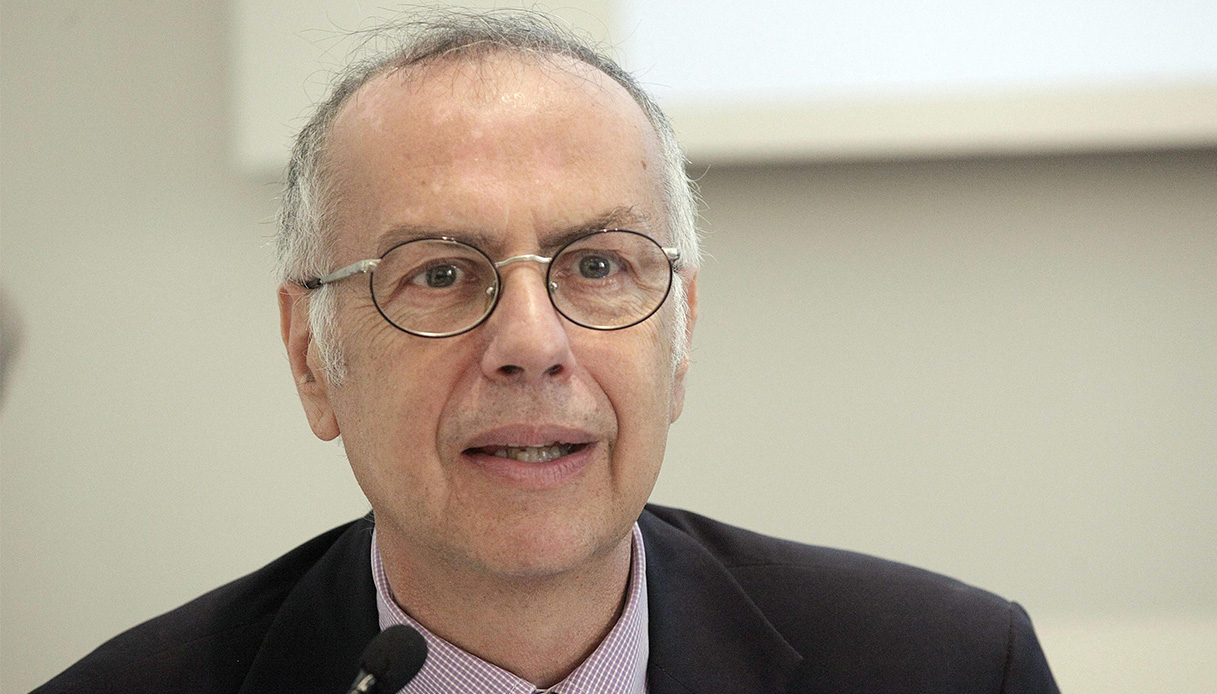 Cosa succederebbe se i contagi risalissero subito: parla Rezza