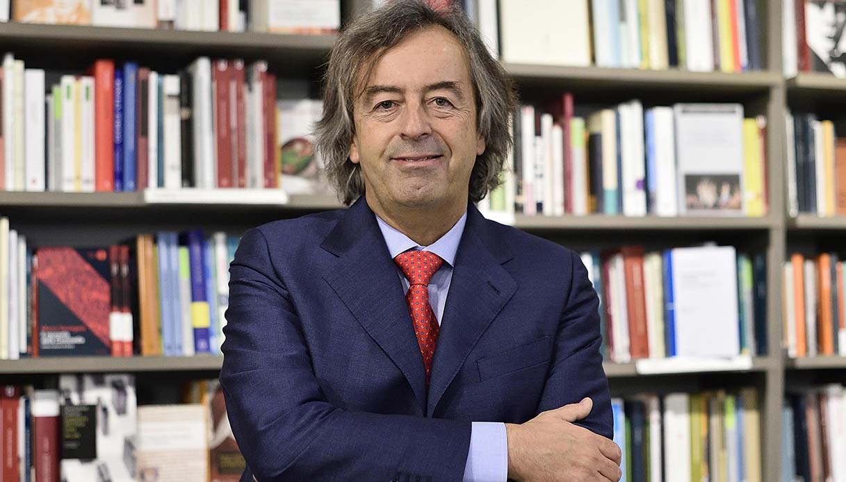 Covid, l'errore nel tracciamento dei focolai spiegato da Burioni