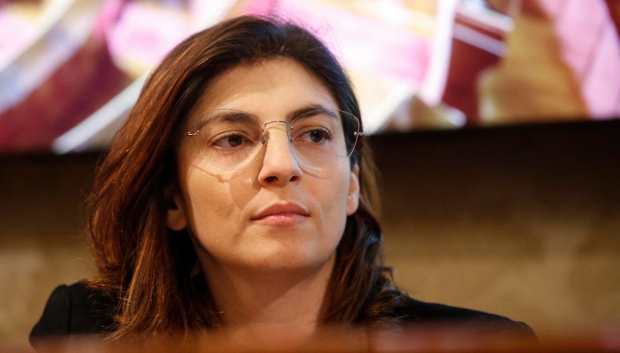 Castelli, insulti dopo "caso ristoranti": viceministra si sfoga