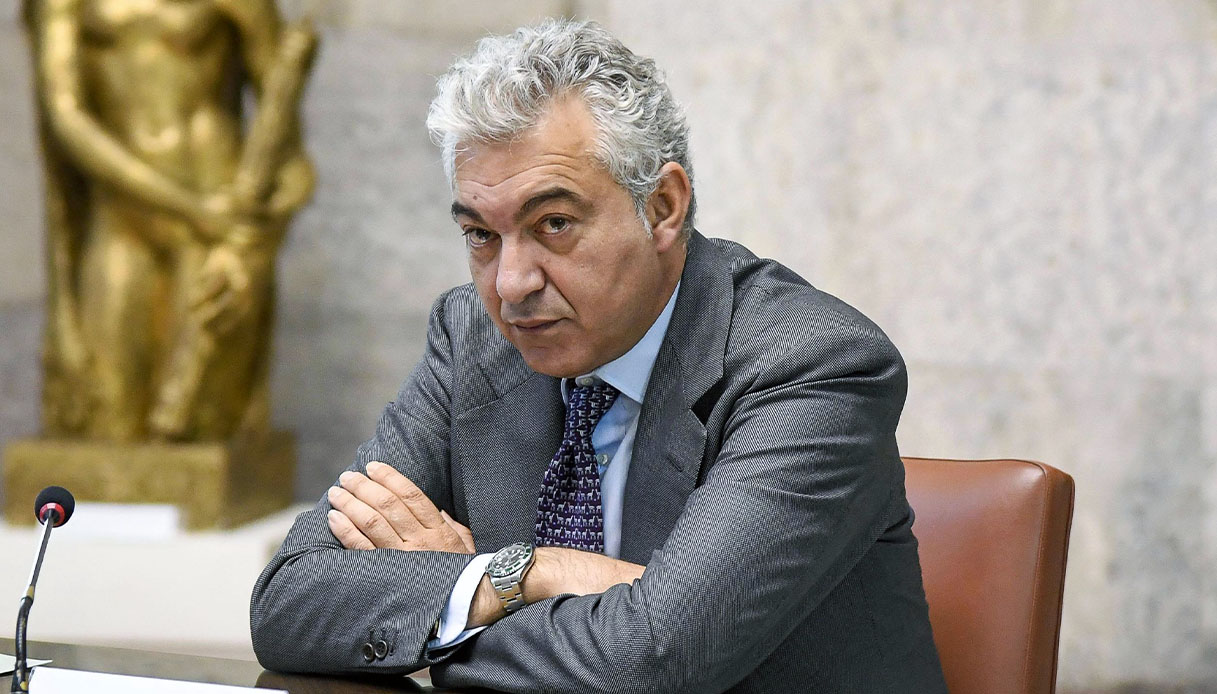 Vaccini, da Pfizer meno dosi di quelle previste: Arcuri furioso