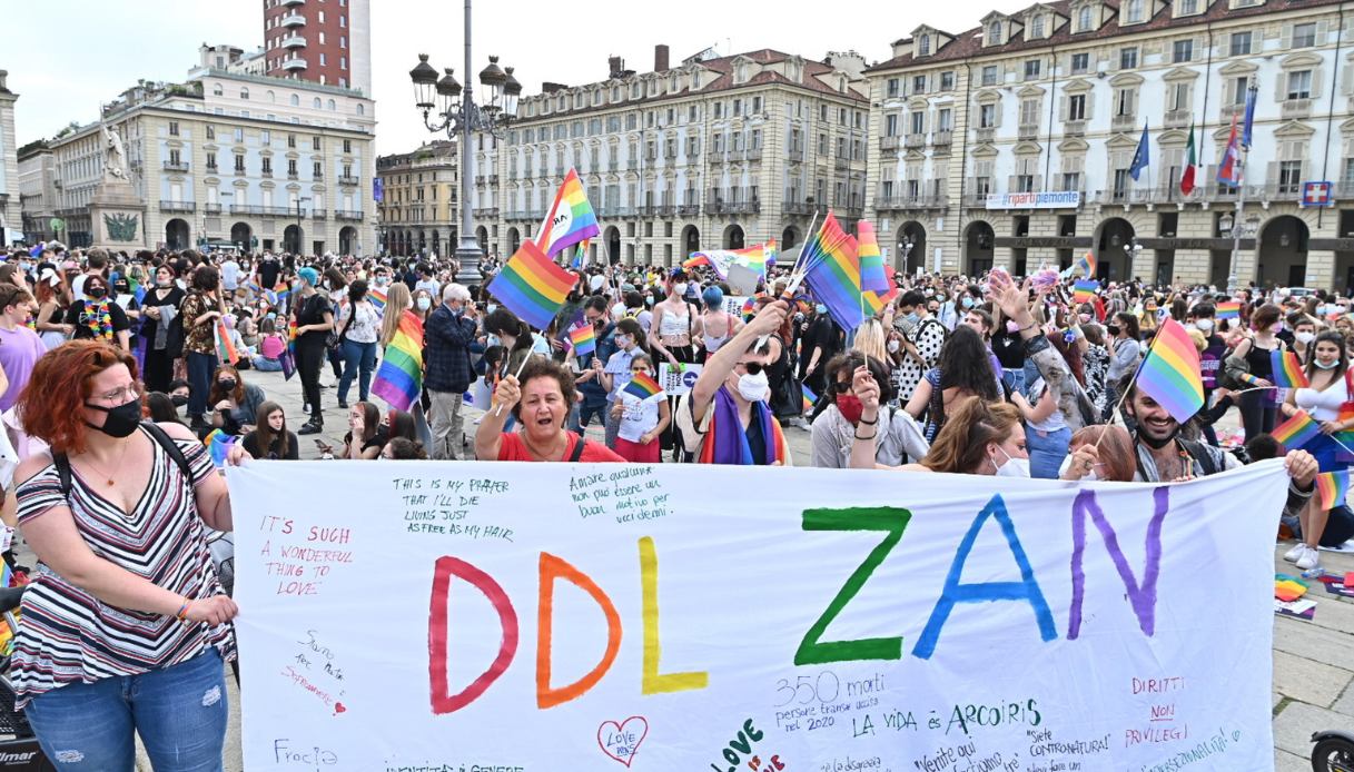 Ddl Zan, Garante per infanzia umbra accusa: "Sesso con animali e cose"