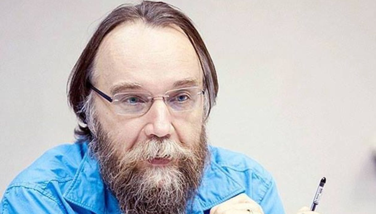 Chi è Alexander Dugin, considerato "l'ideologo di Putin"