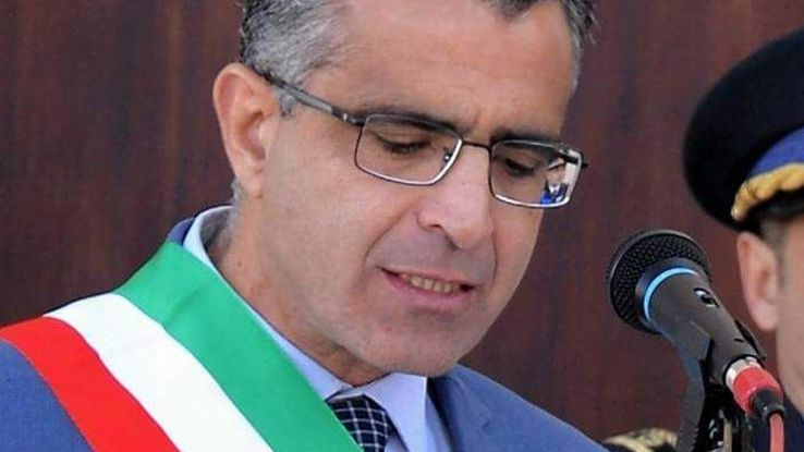 Otranto, arrestato il sindaco Pierpaolo Cariddi: scandalo tangenti ...