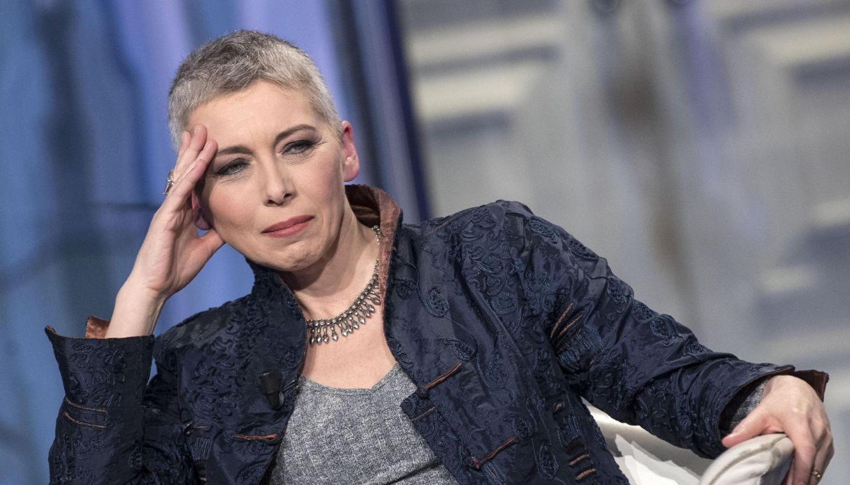 Irene Pivetti vive in un dormitorio con 1.000 euro al mese: le rivelazioni dell'ex presidente ...