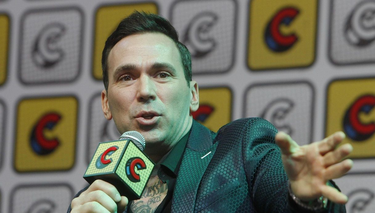 Morto Jason David Frank, la star dei Power Rangers: trovato senza vita ...