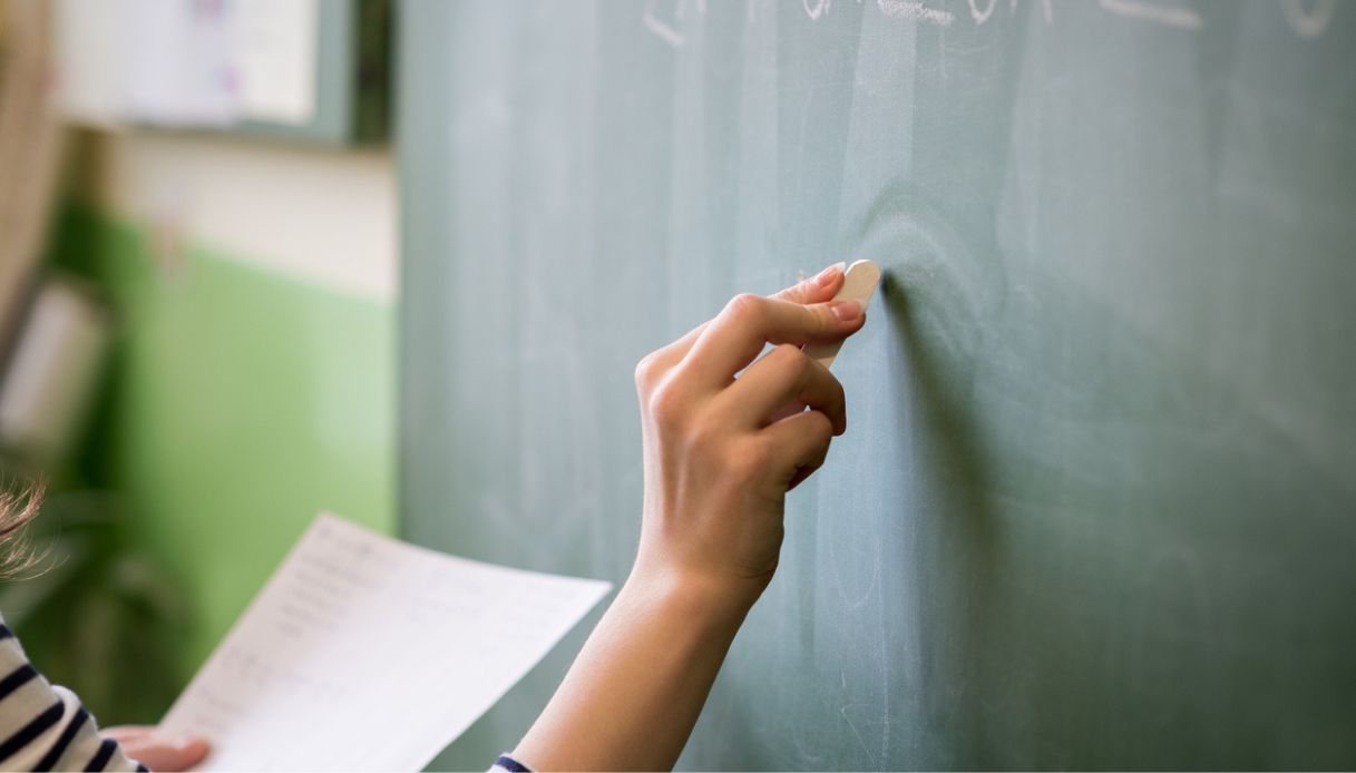 Lecce, maestra indagata: "Ha dato del fallito a un alunno di terza ...