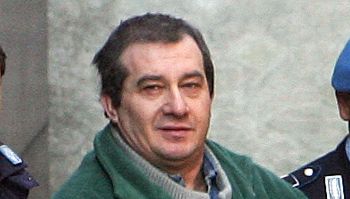 Strage di Erba, Olindo Romano: "Dopo 16 anni è ora di fare chiarezza ...