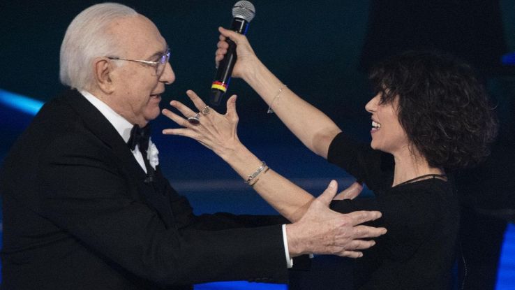 Sanremo 2023, la rivelazione di Giorgia: "Pippo Baudo mi ha inviato un ...