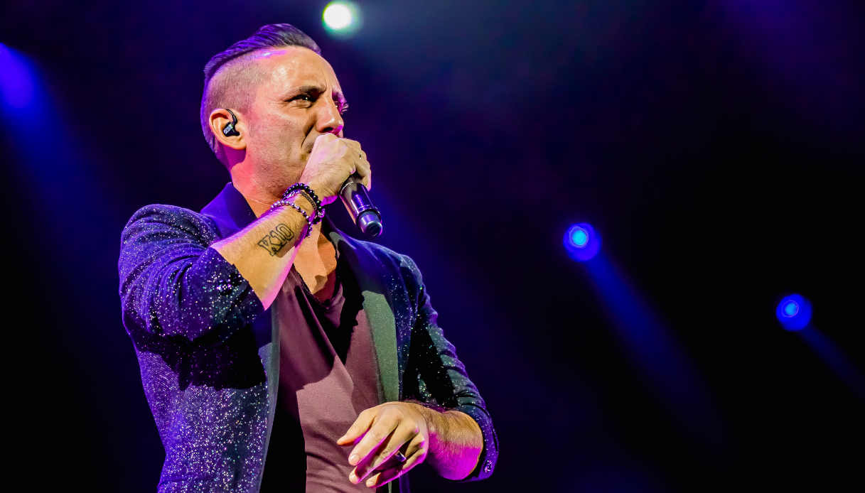 Kekko Silvestre dei Modà e la depressione: "Non riuscivo a camminare ...