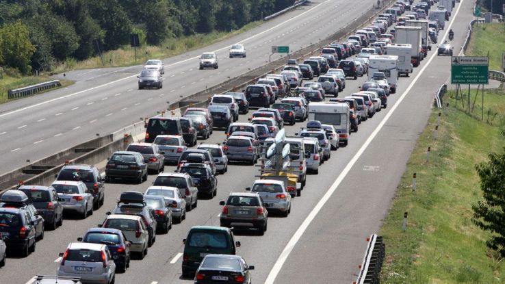 Col Ponte del 1° maggio traffico da bollino rosso sulle autostrade ...
