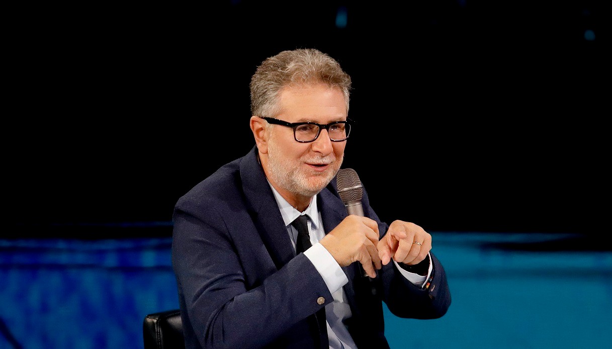 Fazio commenta al Tg3 il suo addio alla Rai e a Che Tempo Che Fa riceve ...