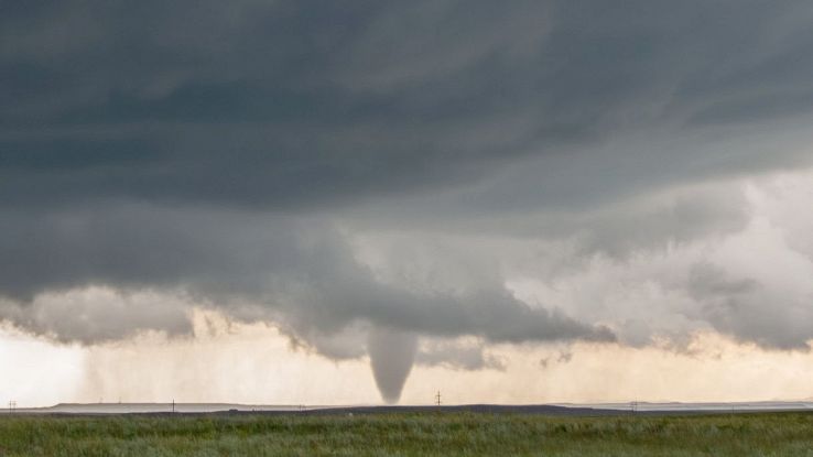 Un tornado a Lagosanto vicino Ferrara e uno a Minervino Murge in Puglia ...