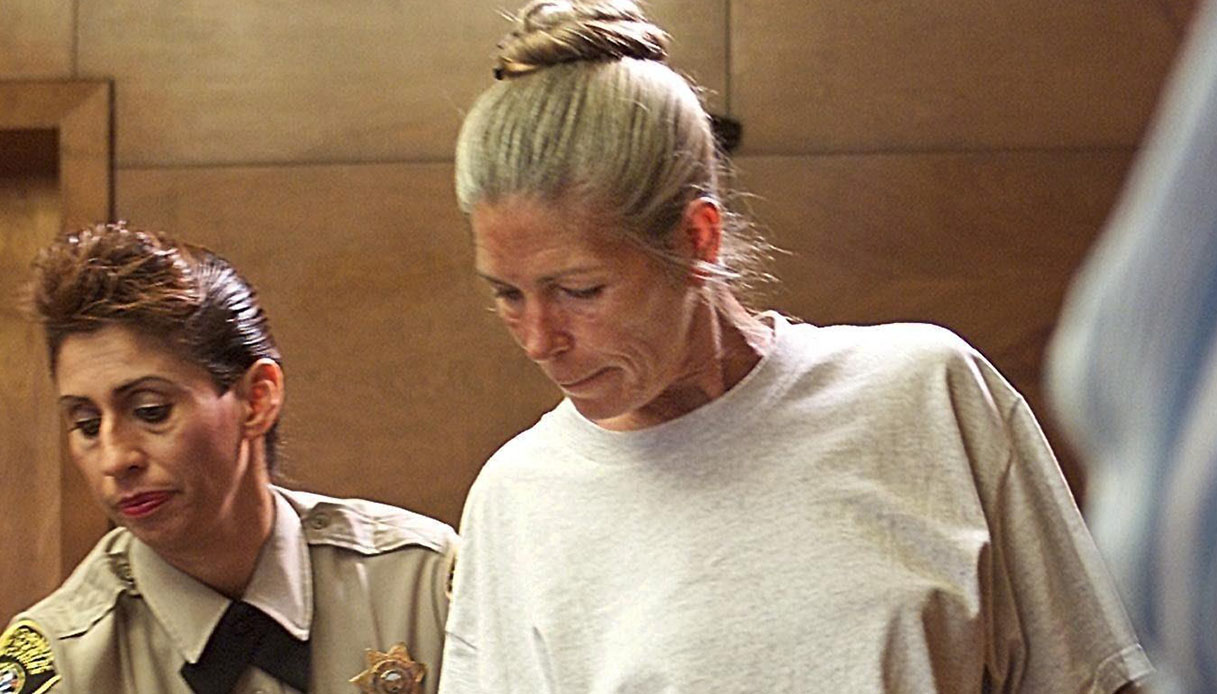 Leslie Van Houten scarcerata dopo 52 anni: chi è l'angelo della morte ...