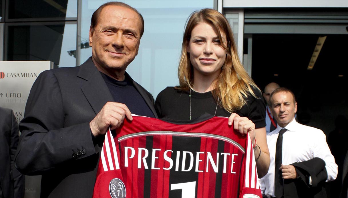 Lettera a Silvio Berlusconi scritta dalla figlia Barbara: "Caro papà ...