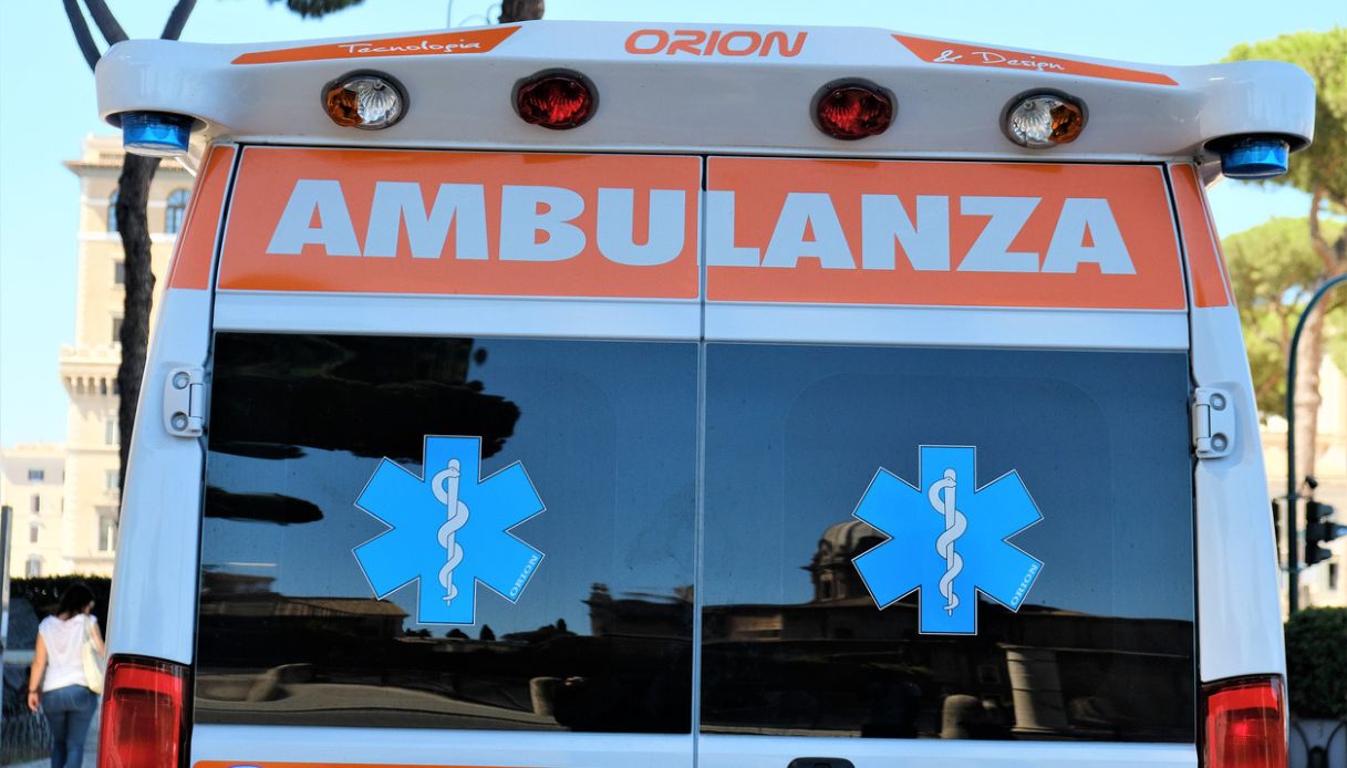 Muore a 45 anni Roberto Spanu nell'incidente a Pavia tra il suo scooter ...