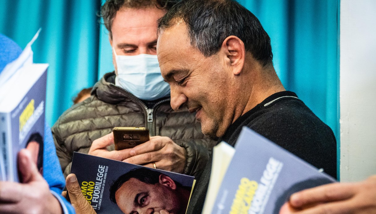 Mimmo Lucano chiama a Riace i palestinesi in fuga da Gaza per la guerra ...