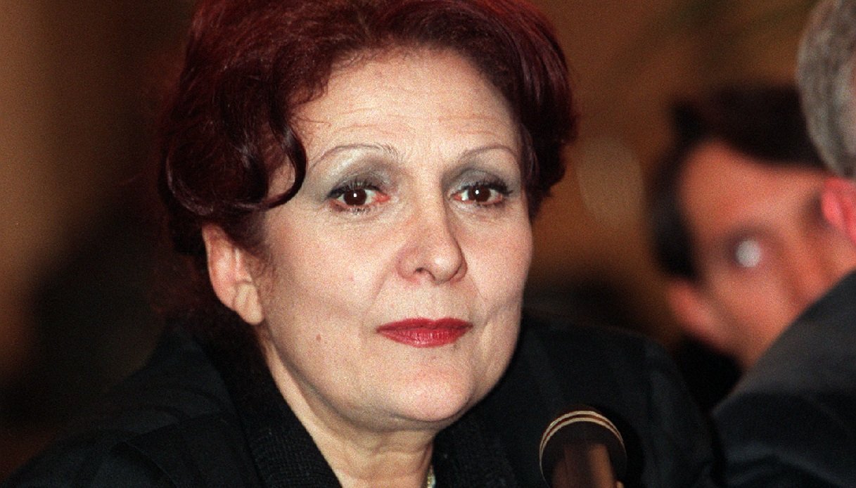 Morta l'attrice e doppiatrice Marzia Ubaldi, volto de I Cesaroni e ... Morta l'attrice e doppiatrice Marzia Ubaldi, volto de I Cesaroni e ...