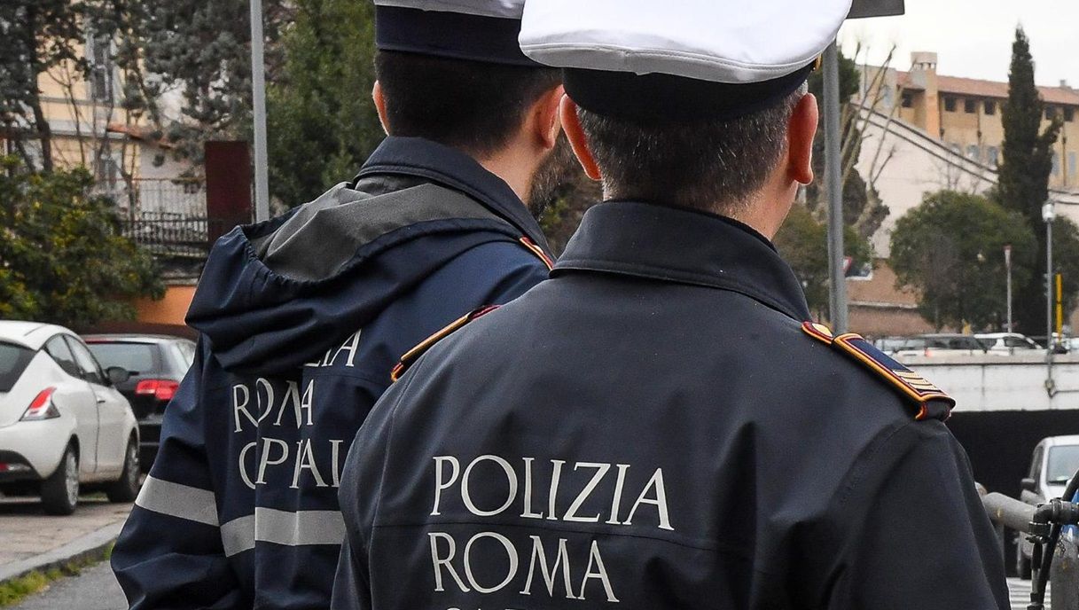 A Roma una donna di 56 anni ha gettato le ceneri del padre in un ...