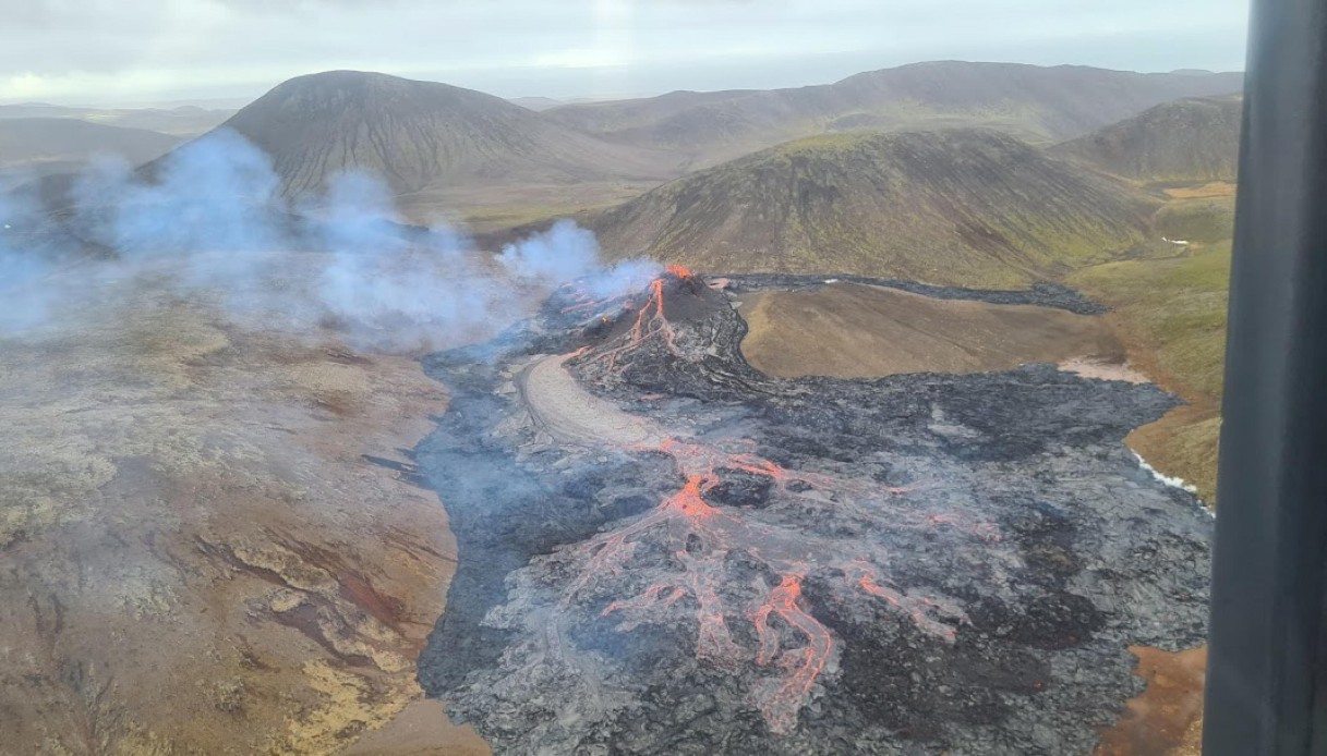 Eruzione imminente del vulcano in Islanda, parla l'italiana che ...