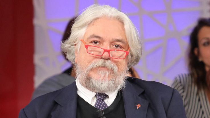 Alessandro Meluzzi ricoverato d'urgenza all'ospedale di Cesena: lo ...