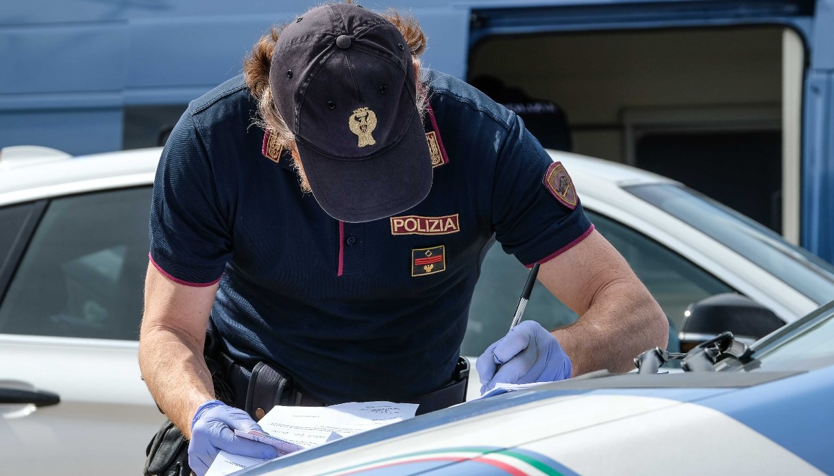 Morto ciclista 52enne ad Albano Sant'Alessandro, scagliato a 50 metri ...