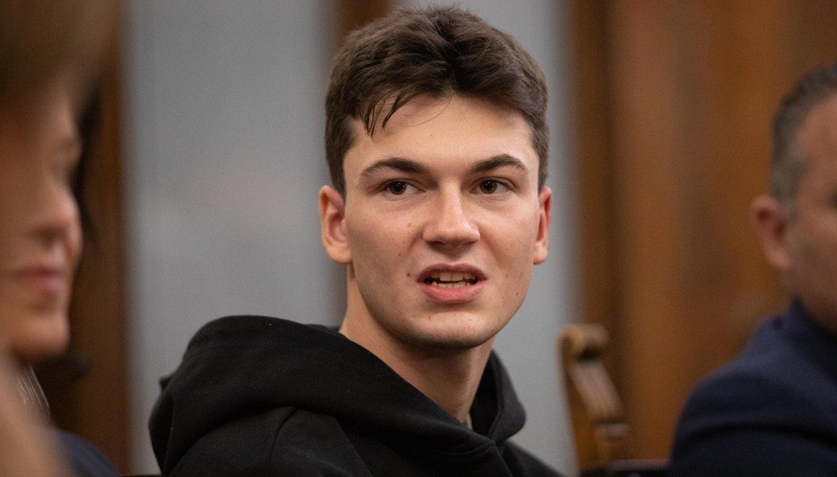 Gaffe della Regione Emilia-Romagna su Matteo Mariotti: il paragone con ...