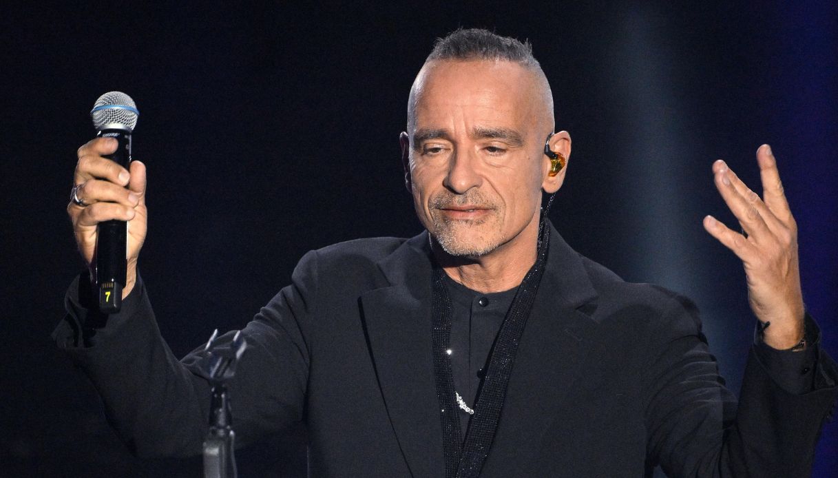 Eros Ramazzotti e il messaggio per la pace a Sanremo 2024: "Troppi ...